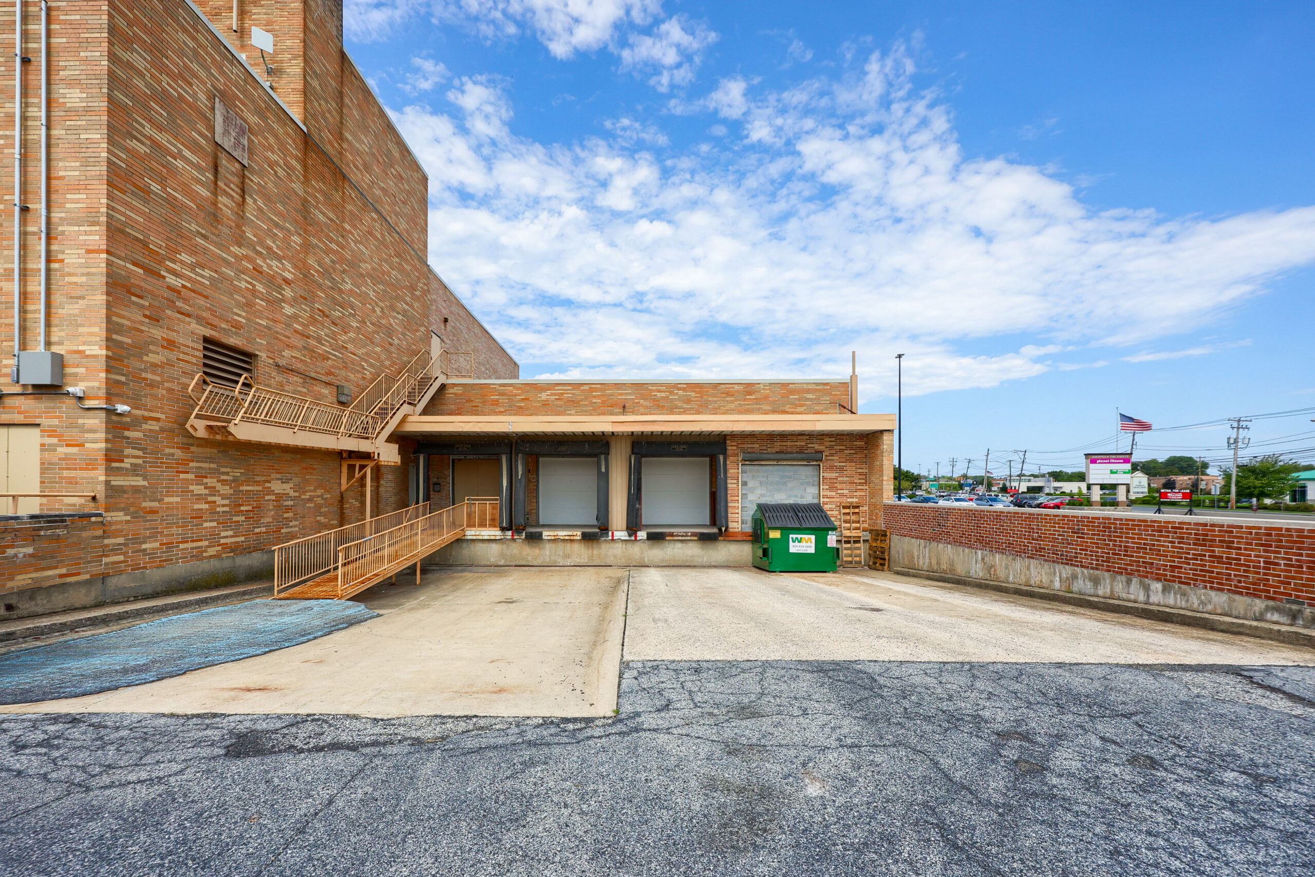 Lower Level Industrial Space - Sable